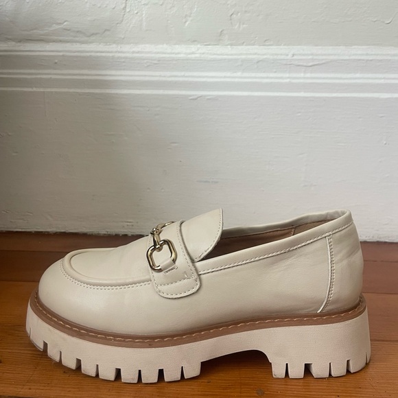 Shoes | Womens Cream Loafers | Poshmark